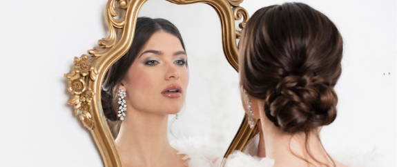 PRO Tips: Makeup for the Bride – Camera Ready Cosmetics