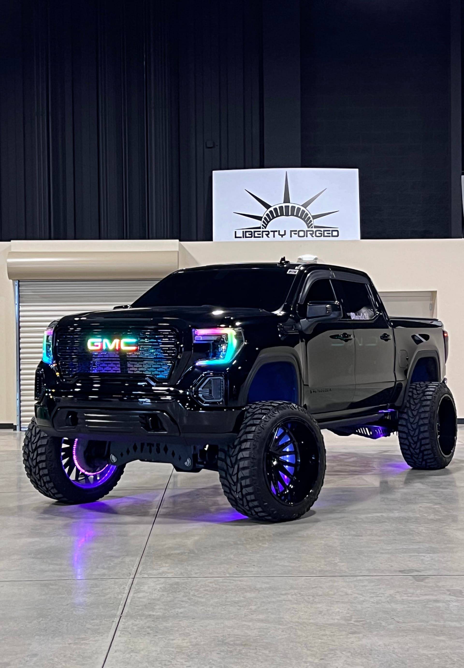 Chris' 2021 GMC Denali Train Horn Install with S6 Shocker XL S6 Horns ...
