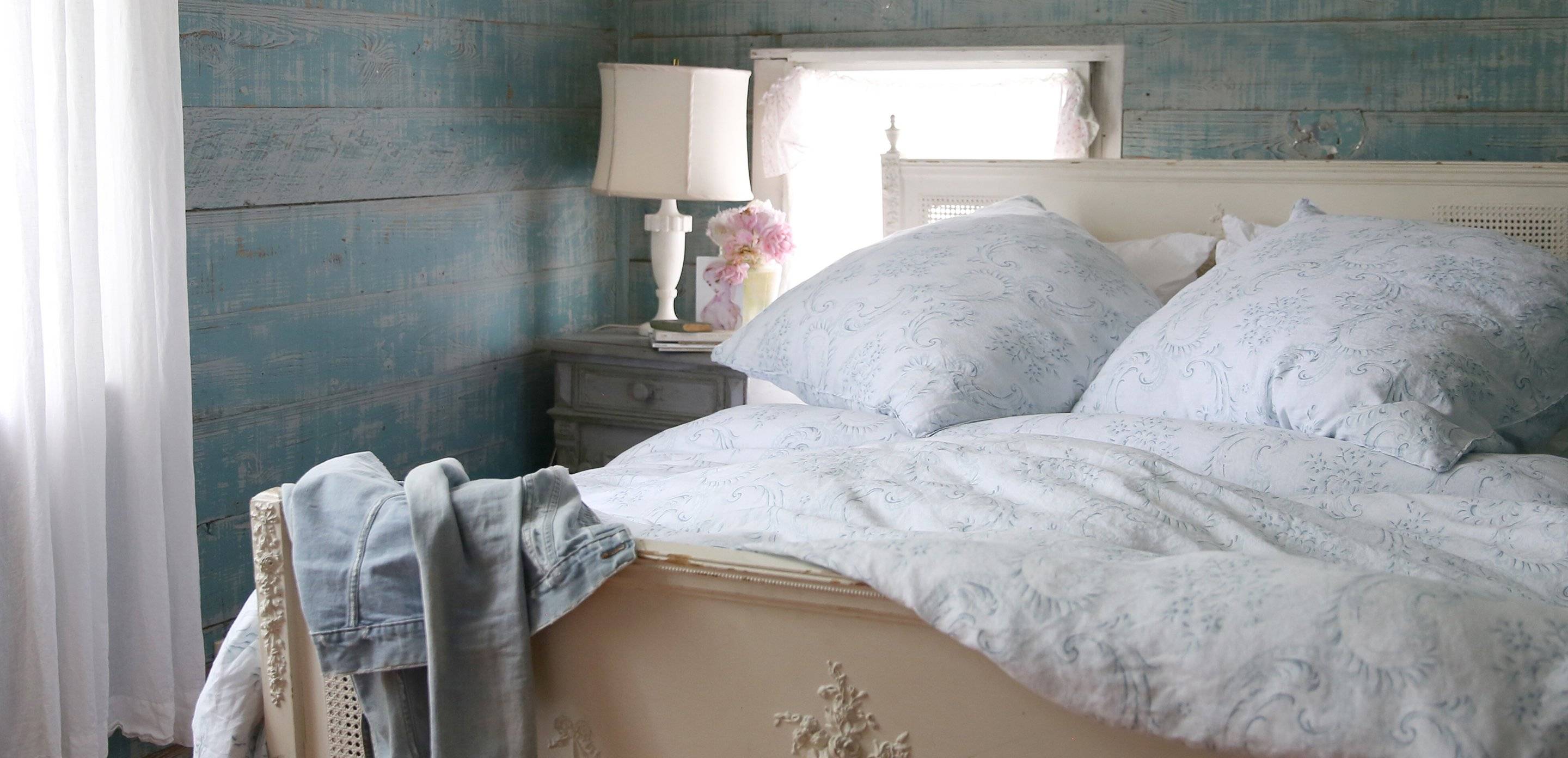 Shabby Chic: The Official Rachel Ashwell Shabby Chic Couture Site