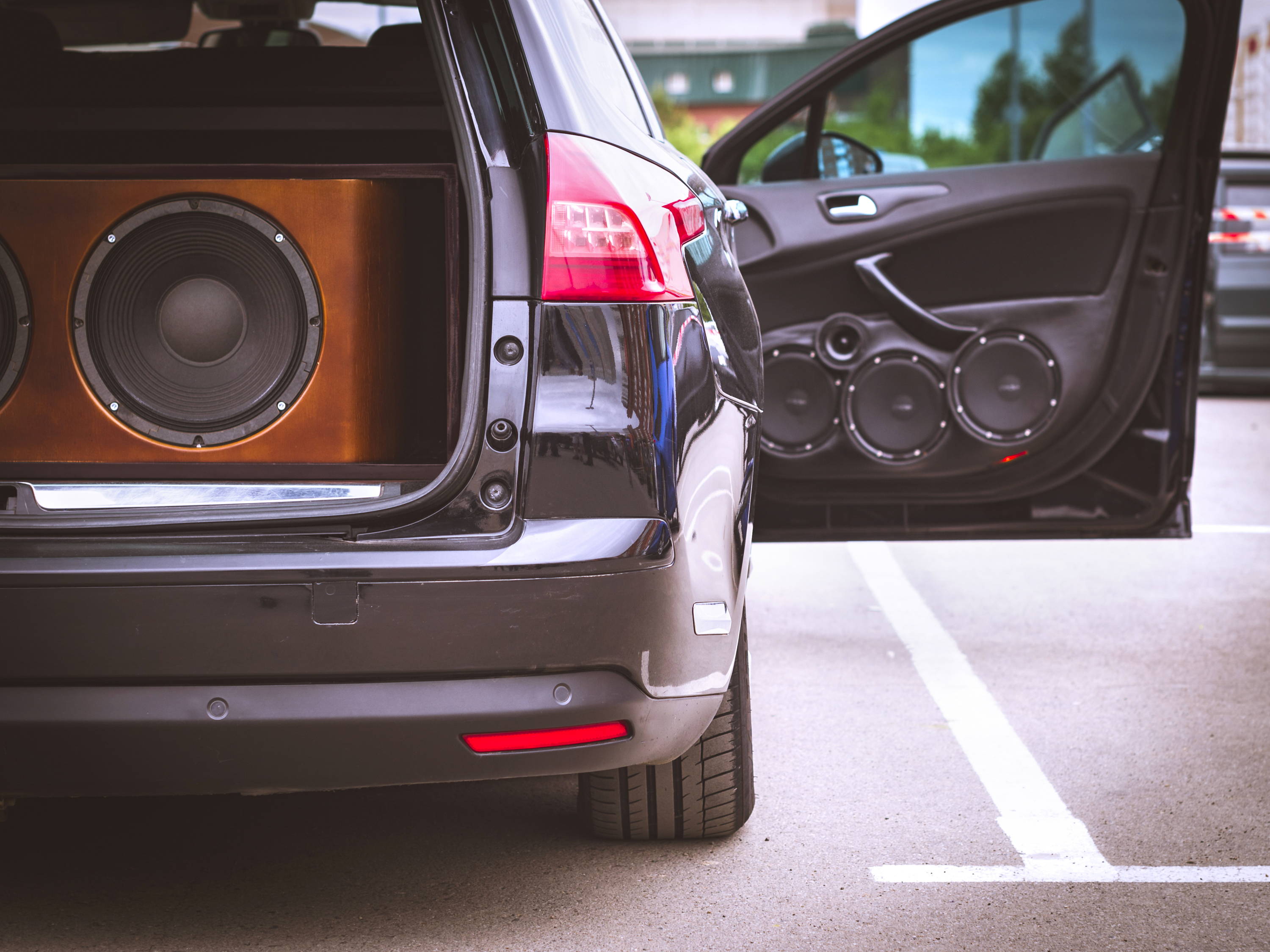 Trunk Sound Deadening: Best for Subs - Second Skin Audio