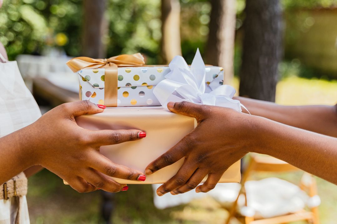 The Ultimate Gift Guide | Thoughtful Gift Ideas for Every Occasion ...