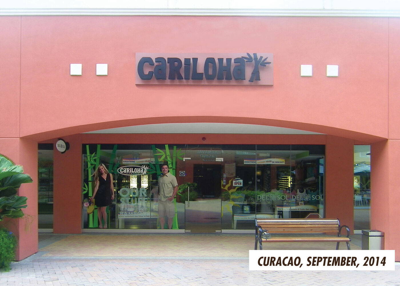 Curacao (Renaissance Mall) Cariloha Store