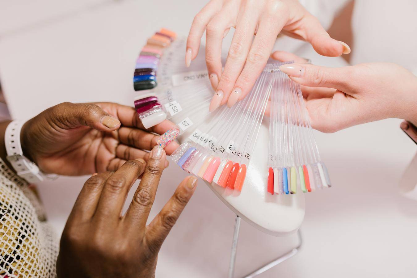 How Much Does Nail Art At A Salon Cost 2023 Maniology