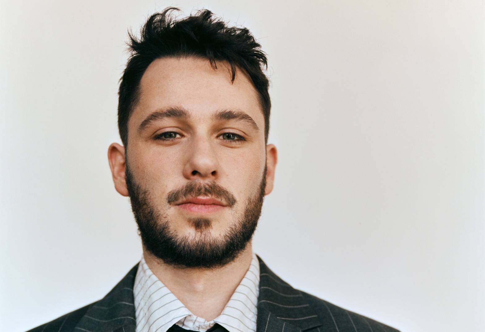 Interview | Oliver Zeffman - MAN ABOUT TOWN