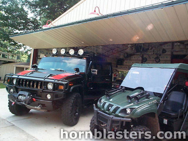 Tom's Hummer H2 Train Horn Install with Shocker XL Train Horn Roof Rack ...