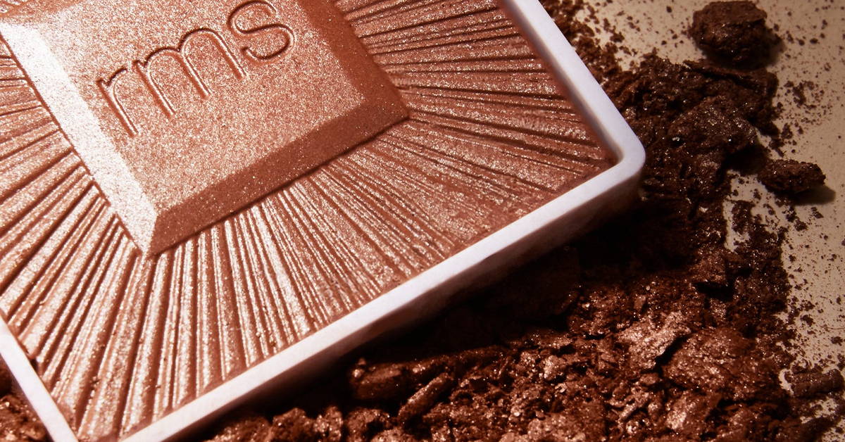 Master Mocha Mousse: 15 beauty essentials to perfect the look | Rustan's