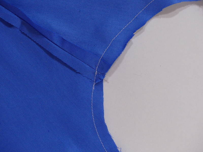 How To Create A Sharp Seamed Edge With Understitching – MadamSew
