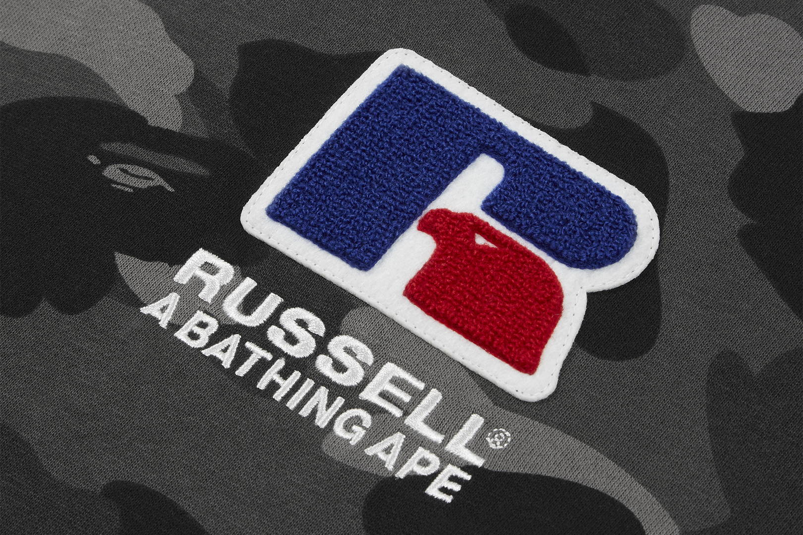 A BATHING APE × RUSSELL ATHLETIC | bape.com A BATHING APE × RUSSELL ATHLETIC | bape.com