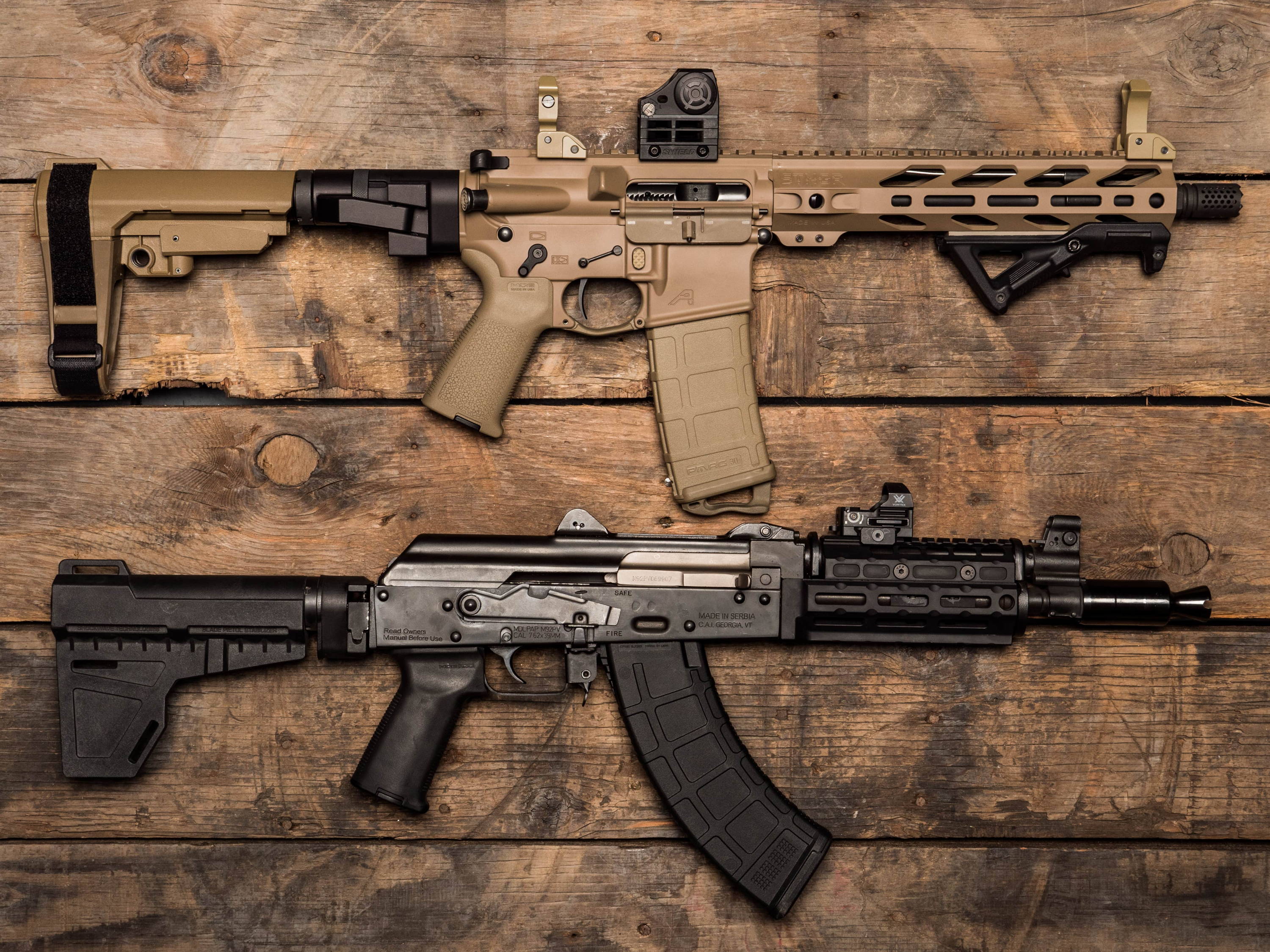 AR 15 Vs AK 47 STNGR USA