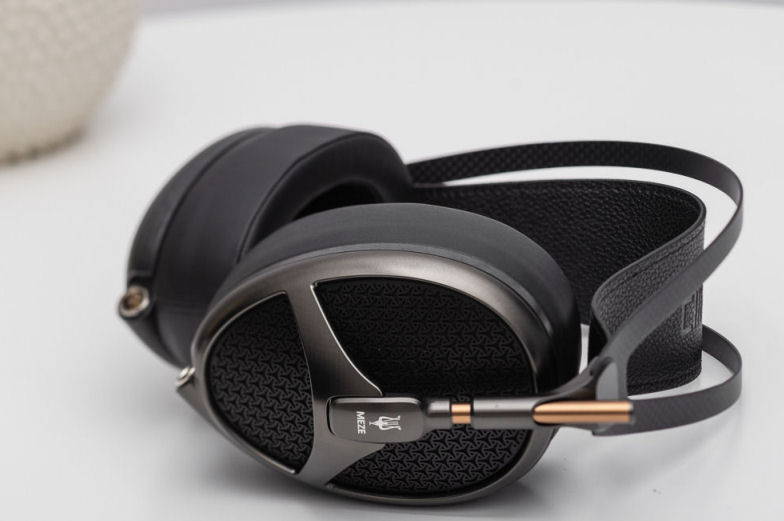 Meze Audio Elite Headphone Review