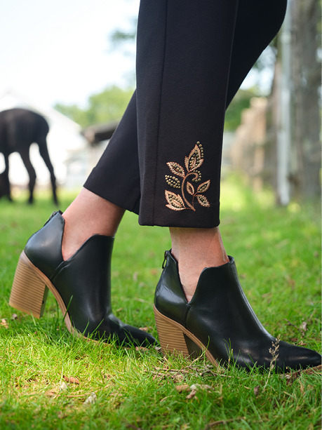 Stylish Women's Clothing for All Ages | Alfred Dunner